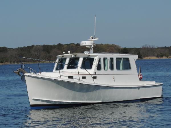 32' BHM Sedan-1998-Edgewater-100763398