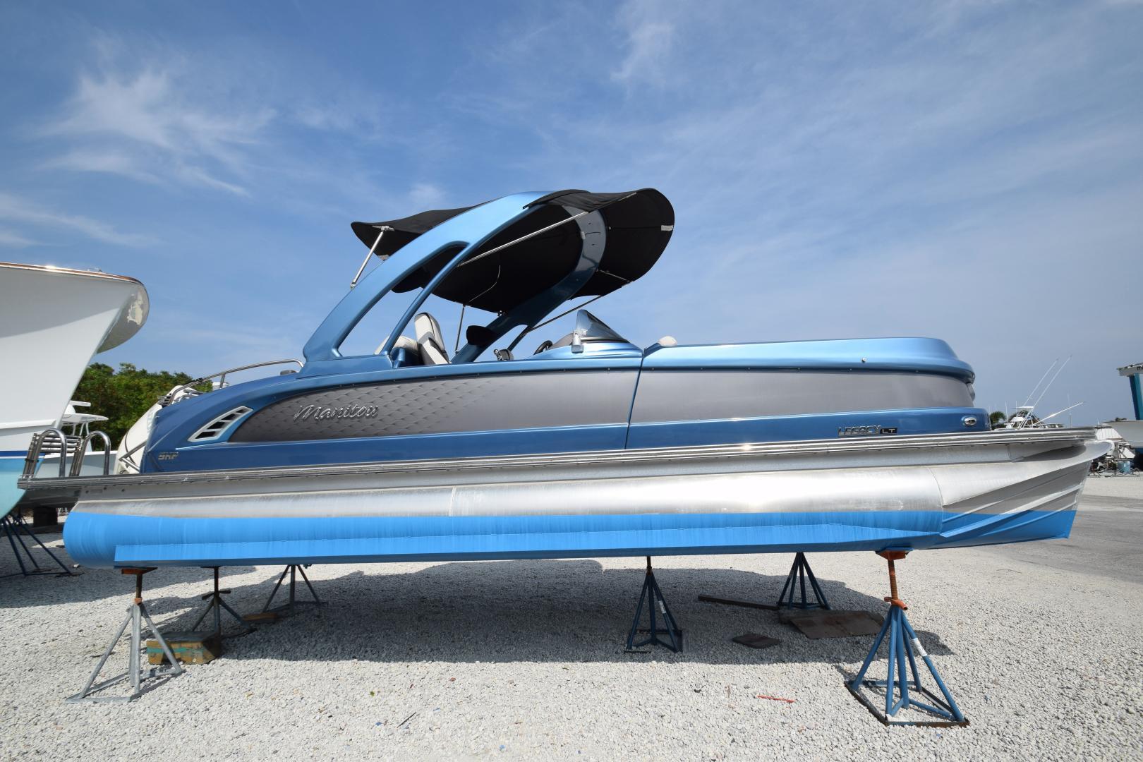 26' Manitou Legacy LT SHP Tritoon-2019-Jupiter-100852145