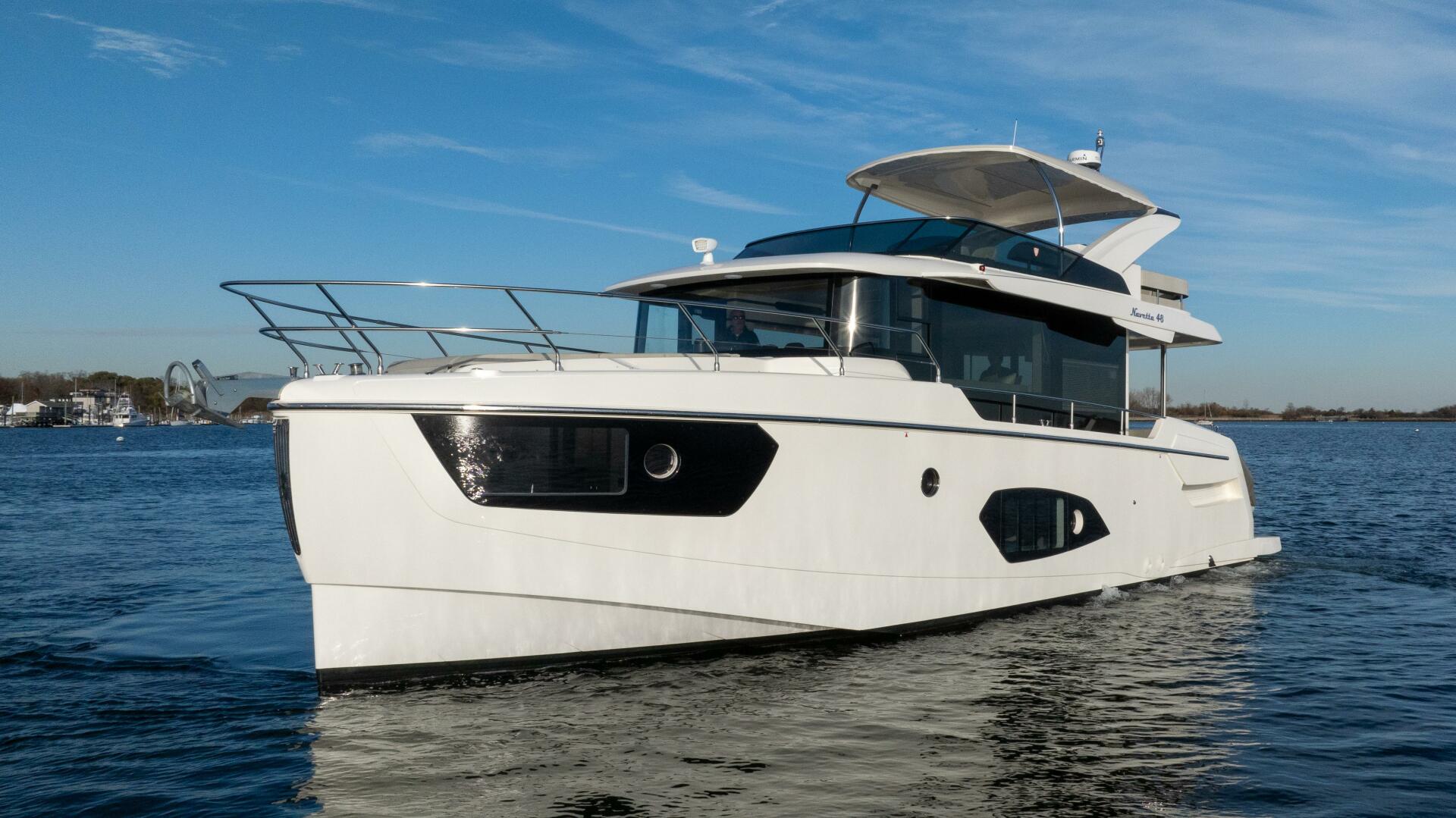 Absolute 48 Navetta 2020 - Marine Source