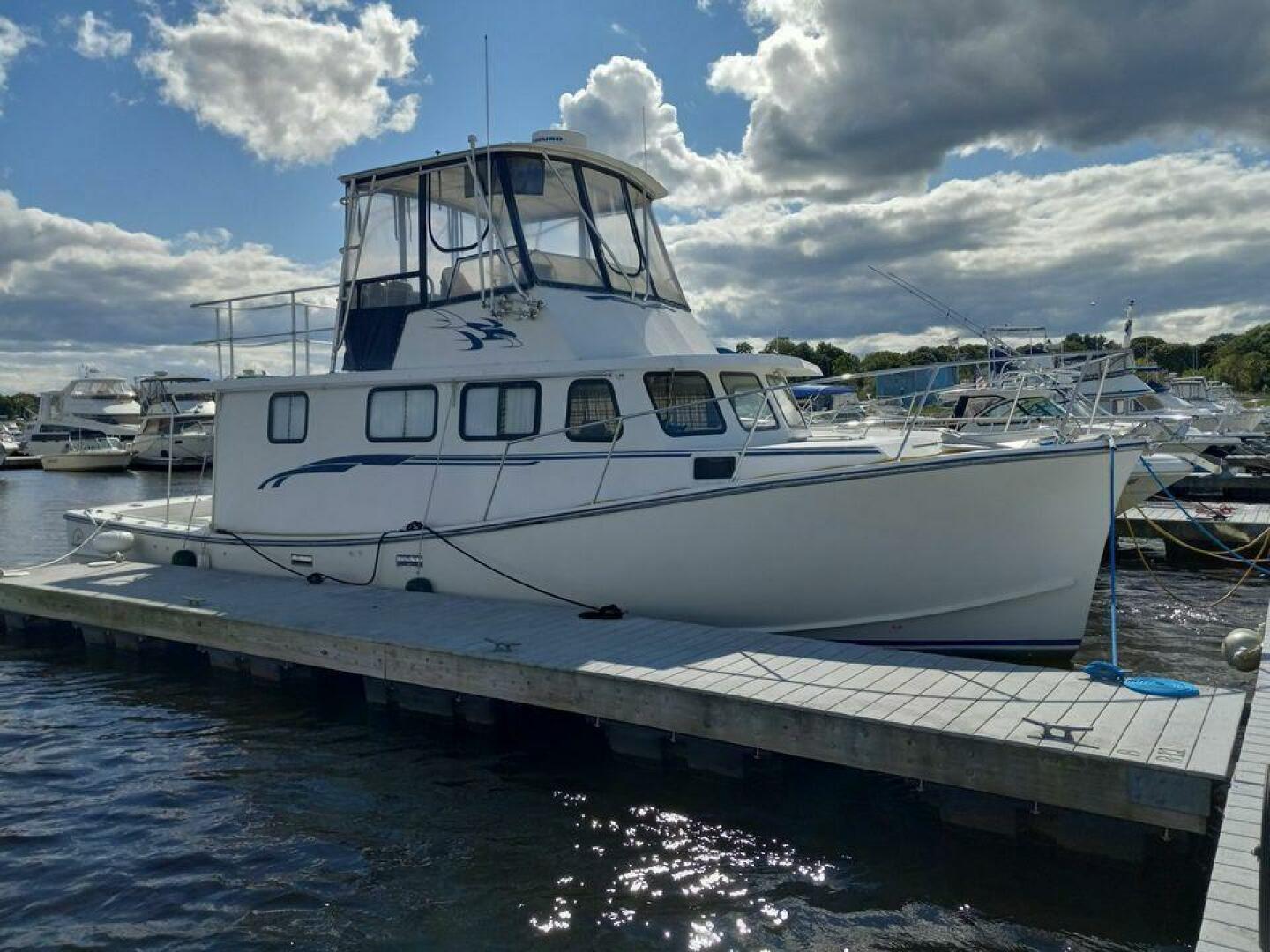 Northshore Novi Flybridge Trawler 2004 - Marine Source