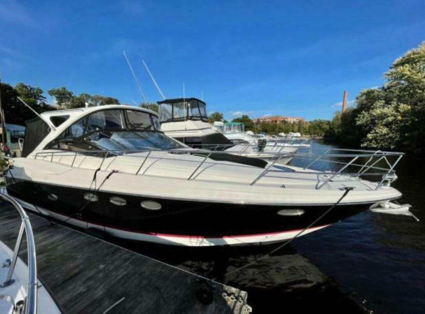 Regal 4060 COMMODORE 2008 - Marine Source