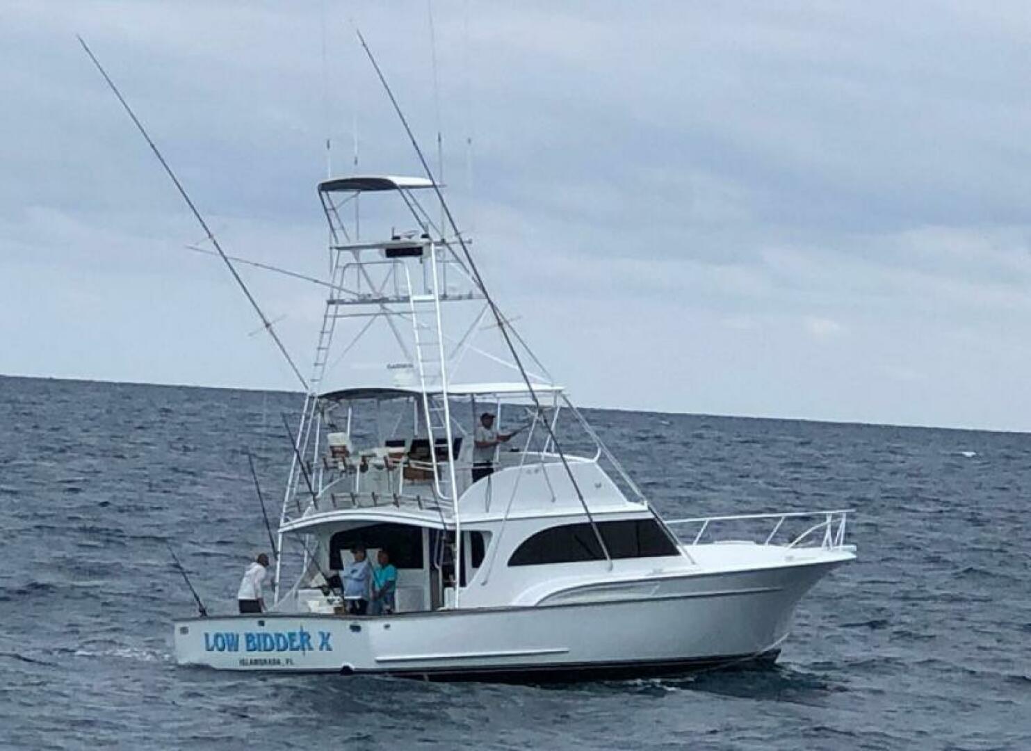 Sunny Briggs Flybridge Sportfish 1990 - Marine Source